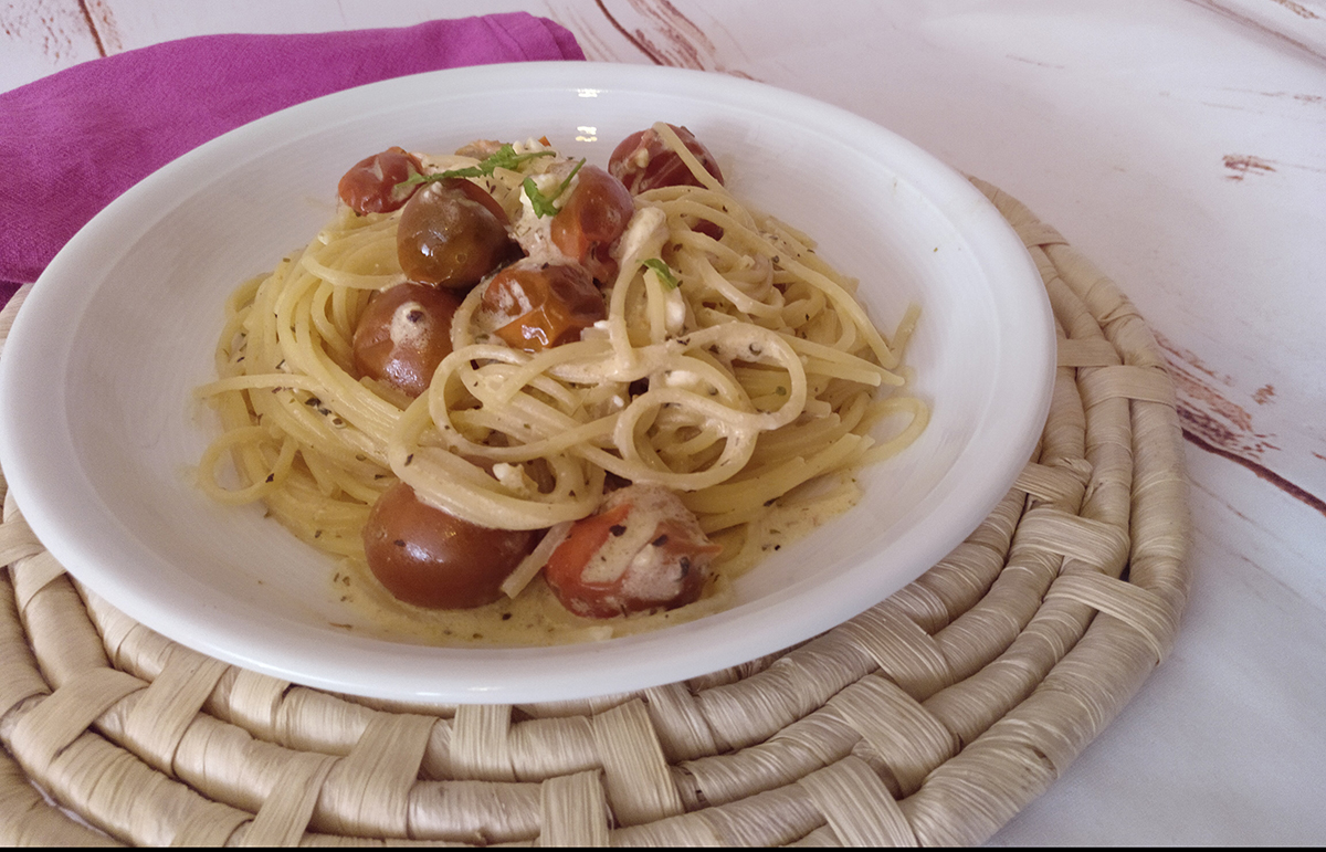 Espaguetis con albondigas